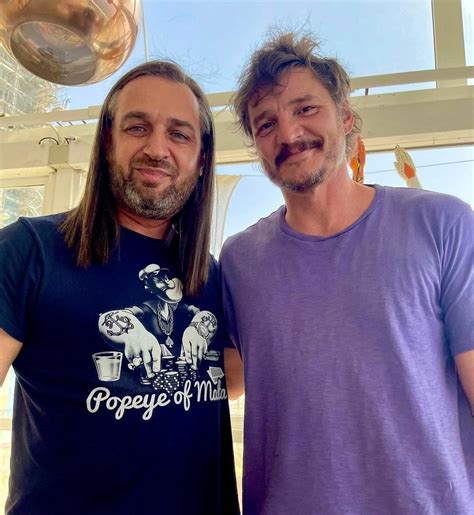 Pedro Pascal News Brasil On Twitter Olha Bem O Cabelo Dessa Rapaz