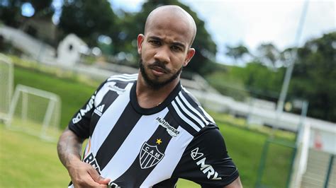 Atlético MG anuncia a contratação de Patrick atlético mg ge