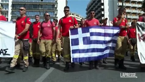 Grecia Nel Caos Trasporti In Tilt Un Paese Paralizzato Libero
