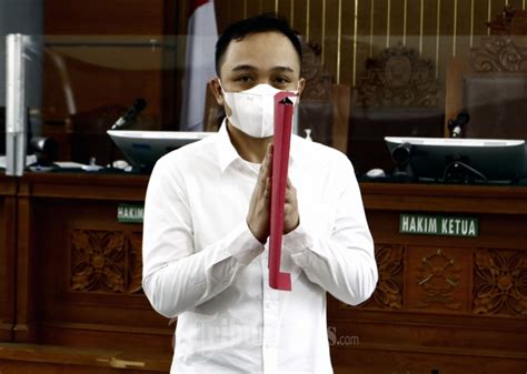 Sidang Pledoi Ricky Rizal Foto 16 1954792 TribunNews