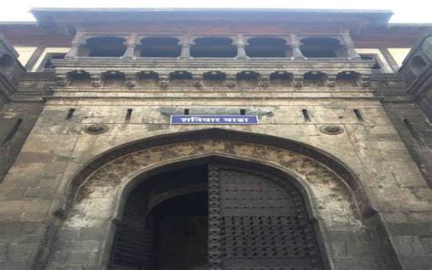 Shaniwar Wada Fort History Timings Entry Fee Reviews