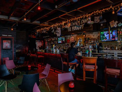 The 18 Best Happy Hours At Houston Bars And Restaurants 2023 Houston