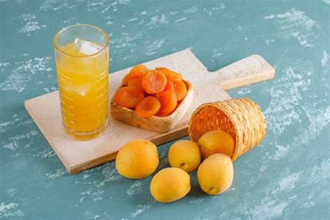 Succo Di Frutta Allalbicocca Fatto In Casa Acqua Leo