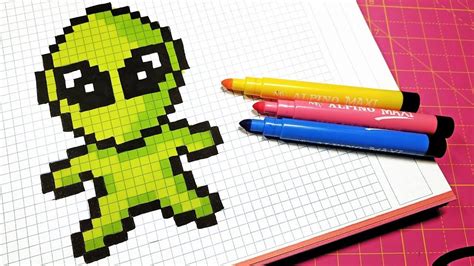 Pixel Art Hecho a mano Cómo dibujar un marciano Cuadricula para