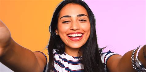 How To Take A Good Selfie So You Don T Look Like A Fool YourTango