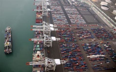 Sarkozy Le Havre sera le port de Paris Le Télégramme