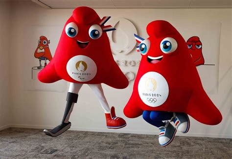 Mascotas oficiales de los Juegos Olímpicos de Paris 2024 Fullcali