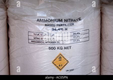 A 500 Kg Bag Of Ammonium Nitrate Fertilizer Stock Photo 18599431 Alamy