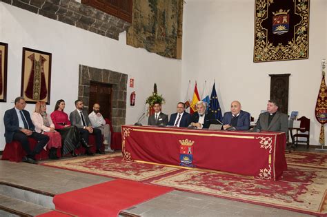 El Ayuntamiento edita un libro sobre el patrimonio histórico artístico