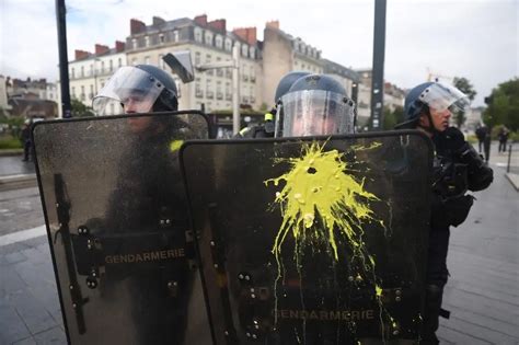 La Jornada Miles Se Manifiestan En Francia Contra La Extrema Derecha