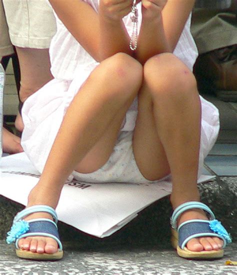 辻斬りちゃんねる 女子小学生パンチラ 中学生のパンツpt20