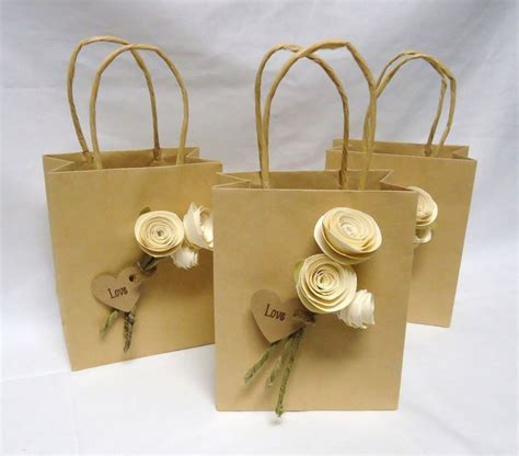 20 Ideas Para Decorar Bolsas De Papel Para Regalos Bolsas De Papel
