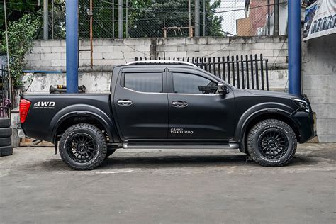 Permaisuri KMC IMPACT With Nissan Navara