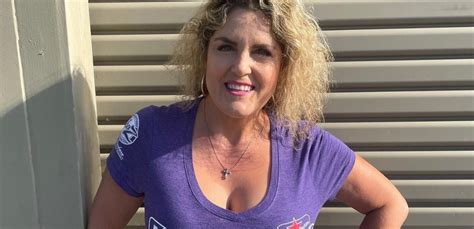 Storage Wars Casey Nezhoda Shares Her Treats In Skin Tight Dress Jills Universe