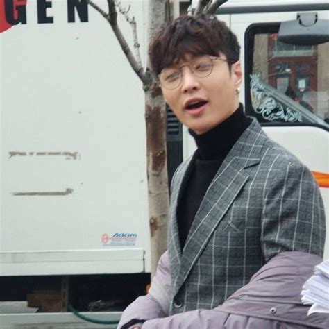 Pin by o on lq exo 엑소 Exo lay Exo Yixing