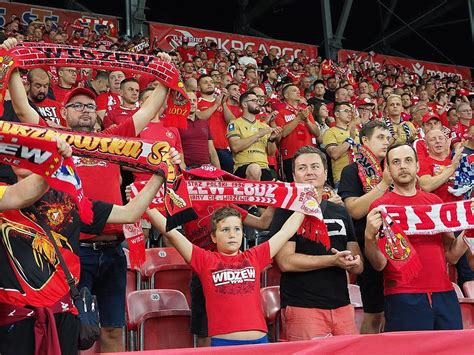 Kibice na meczu Widzewa ze Śląskiem nie zawiedli Dopingowali drużynę
