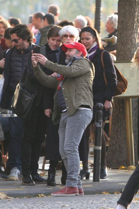 Photo Exclusif Françoise Hardy et son fils Thomas Dutronc se