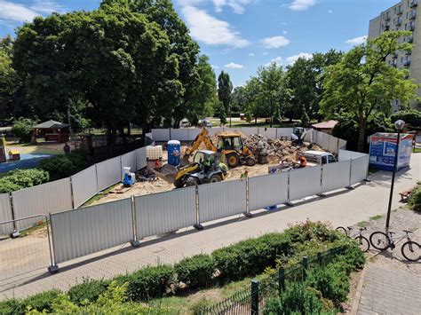 Wodny plac zabaw powstaje w Wawrze Będzie prawie jak w aquaparku