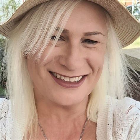 Amazon Reena Gibson Books Biography Latest Update