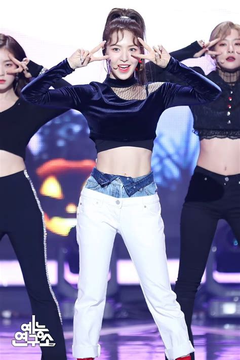 10 Times Red Velvet S Wendy Was The Queen Of Toned Abs In The
