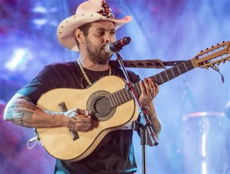Jo O Carreiro Cantor Sertanejo Morre Aos Anos Durante Cirurgia
