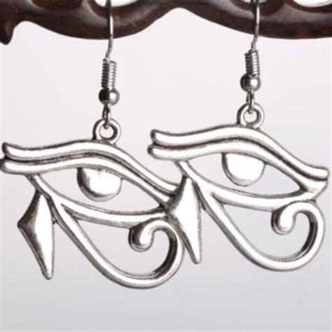 Hermosos Aretes Ojo Horus Símbolo Y Amuleto De Protección MercadoLibre