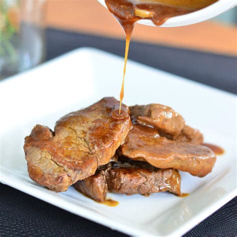 Escalope de Filé Mignon ao Molho Madeira 250g Sorella Massas e Congelados