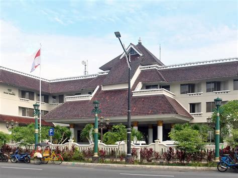 Hotel Santika Premiere Jogja Setiap Gedung Punya Cerita