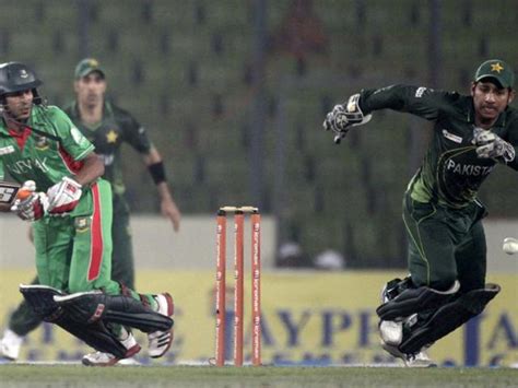 Asia Cup Opener Pak Beat B Desh Hindustan Times
