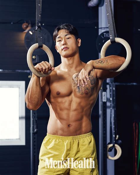 Times Netflix S Physical Star Yun Sung Bin Made Us Drool Over