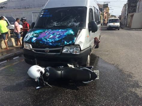 G1 Acidente entre veículos deixa feridos no bairro da Cidade Velha