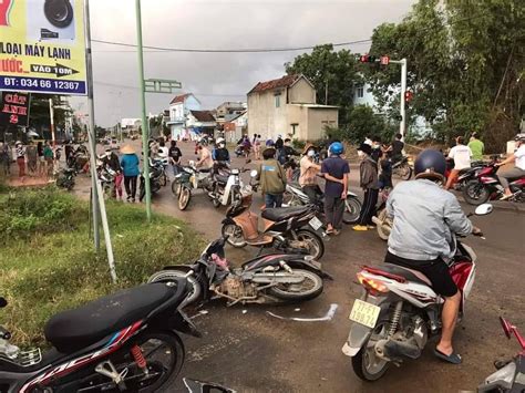 Khởi tố tài xế có sổ chữa bệnh tâm thần gây tai nạn liên hoàn làm 15