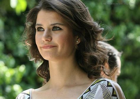 High Definition Quality Beren Saat Hd Wallpaper Pxfuel