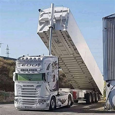 Pin von DERAME EDDY auf CAMIONS DE RÊVES Fahrzeuge Lkws Scania lkw