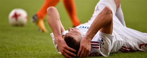 How To Treat Common Football Injuries Sterosport