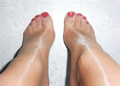 Nylon Feet Picture Telegraph