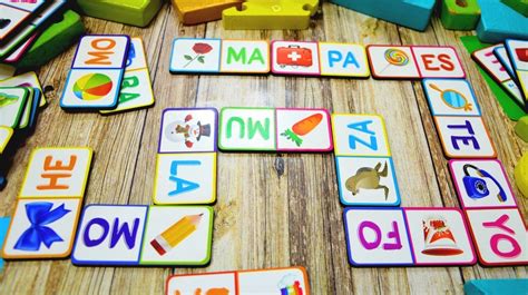 Dominó De Sílabas En Madera Didáctico Lectoescritura 36 Pz Avisos en