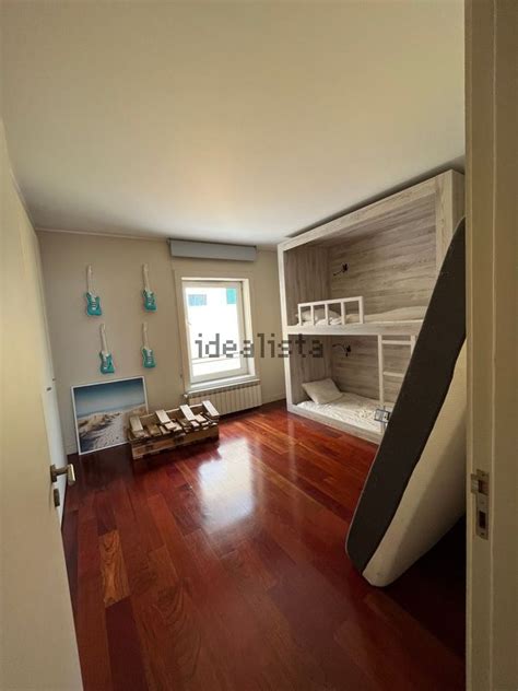 Arrendamento De Quarto Na Rua Do Ouro 410 Ruadoouroporto Cais Das