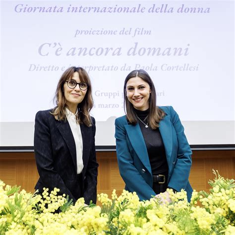 Paola Cortellesi E La Scossa Alla Politica Insegni Ai Ragazzi Cosa