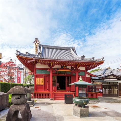 View Of The Buildings In The Temple Of Asakusa Schrein Senso Ji Tokyo