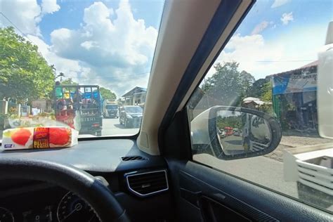 Wasatawan Putar Balik Ke Medan Usai Jalan Berastagi Macet Parah