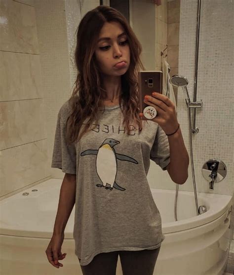 Mira Twitch Wiki Biography Age Height Boyfriend Net Worth More