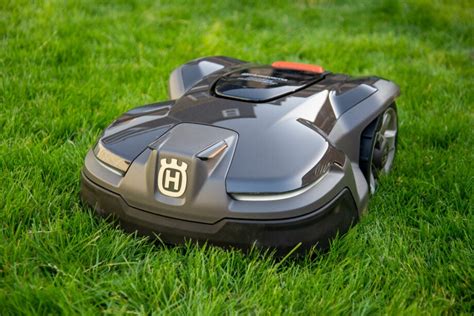 7 Best Robot Lawn Mowers Of 2022 Reviews Garden Wisper