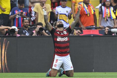 a melhor campanha da história da Libertadores Flamengo se torna o