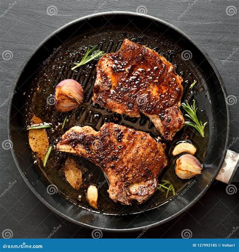 Filete Asado A La Parilla Del Cerdo Imagen De Archivo Imagen De Corte