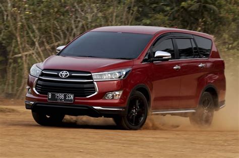 Harga Toyota Kijang Innova Reborn Akhir Tahun 2021 Kondisi Bekas
