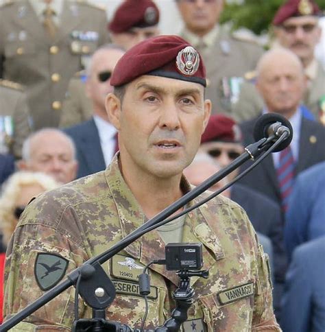 Caso Vannacci Crosetto La Destra Moderata Tace Il Tirreno