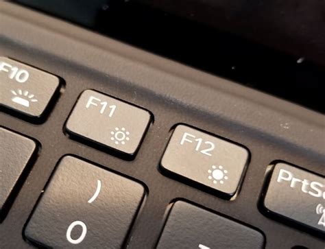 Cómo ajustar el brillo de la pantalla de Windows 10 Moyens I O