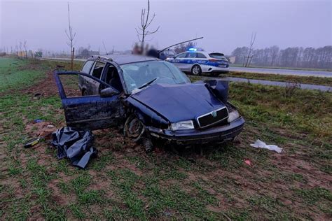 Tragedia w regionie Nie żyje 27 letni kierowca