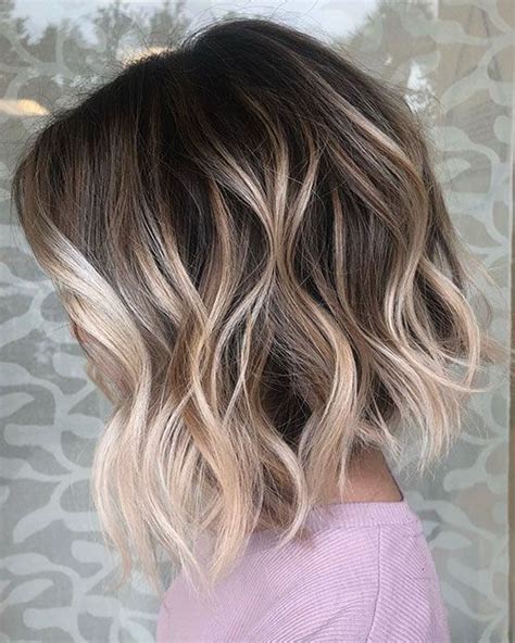 Short Haircuts For Wavy Hair